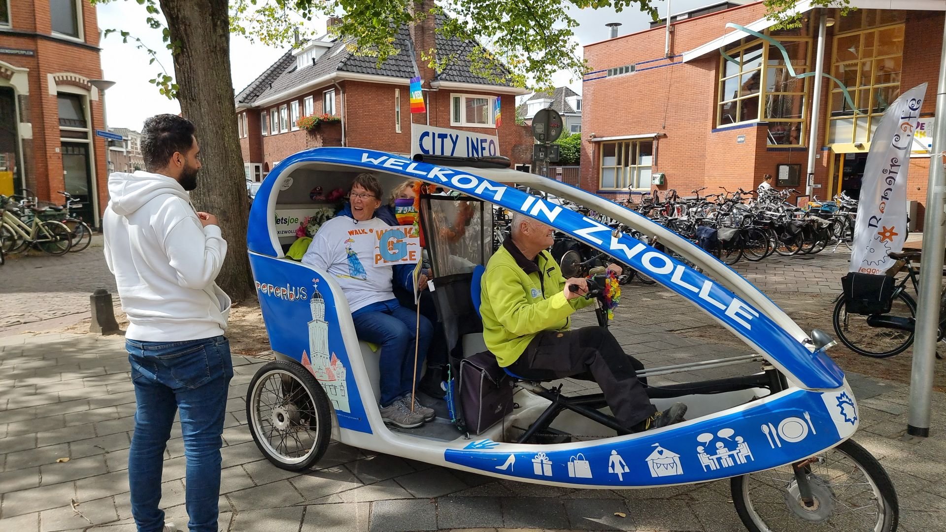 Walk of Peace met Maarten Epema die Oekraïense vluchtelingen opving in ...